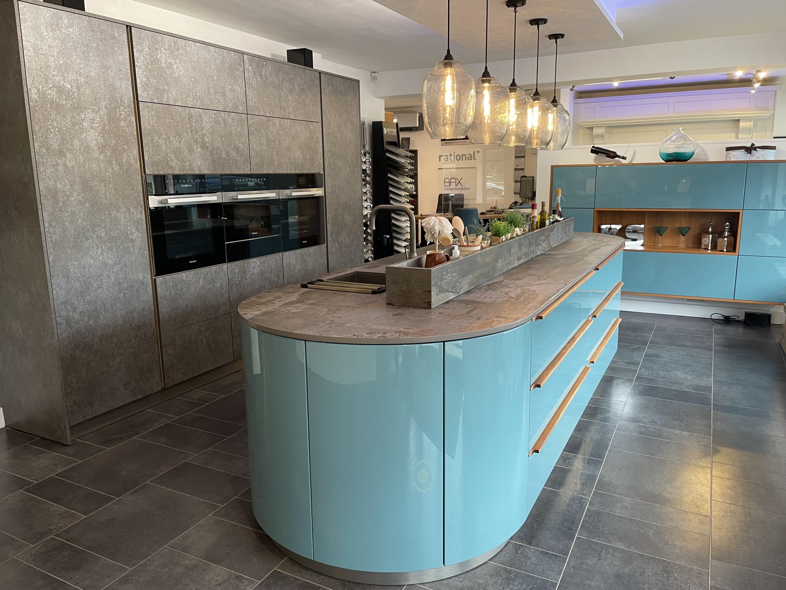 Ex-Display Kitchens - Kitchensmiths