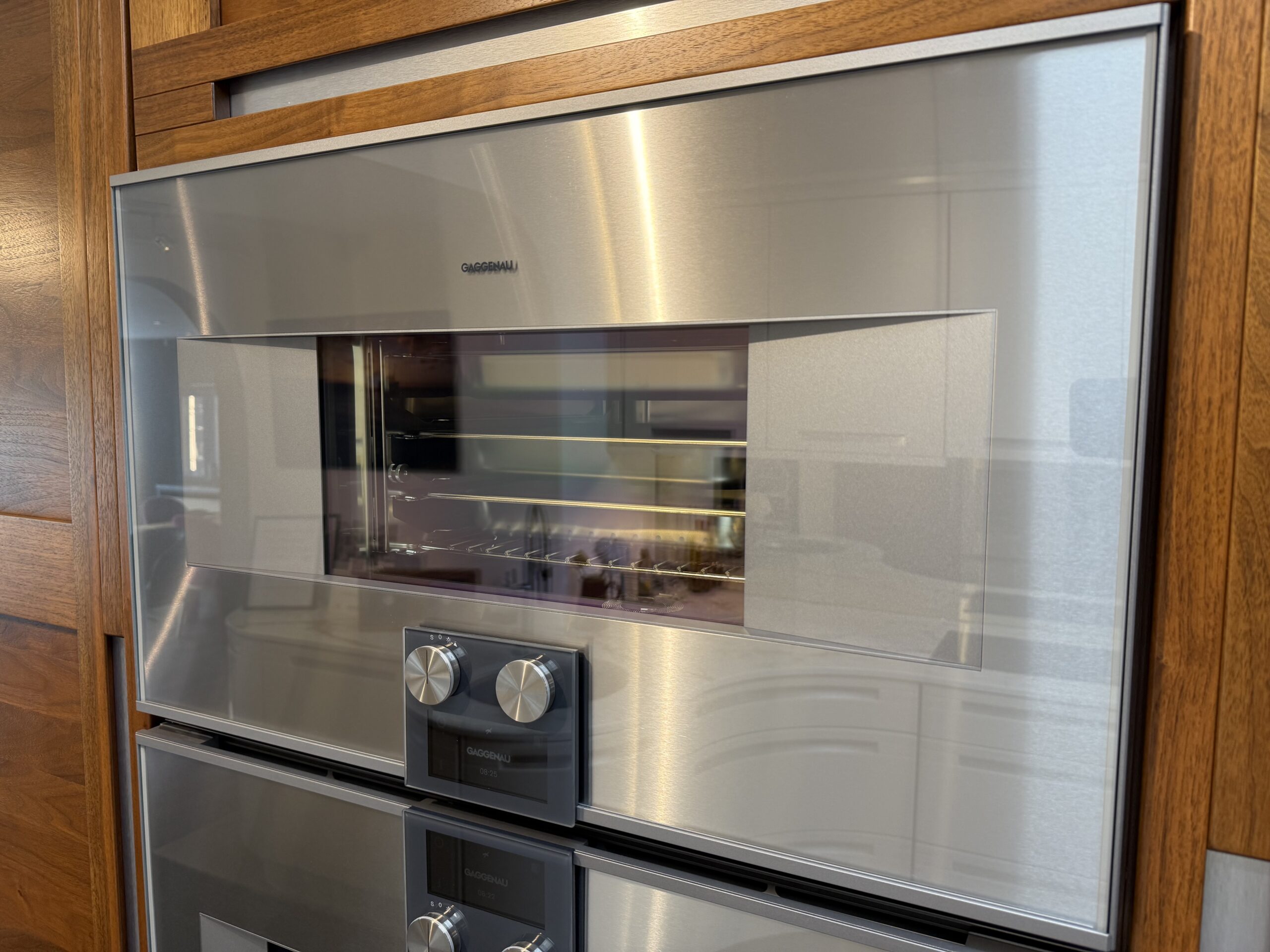 Ex Display Appliances - Kitchensmiths